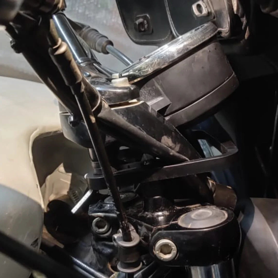 Street 750 - Handlebar Reacher